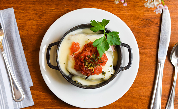 Warm Hospitality and Elevated Southern Classics at Farm Bell Kitchen