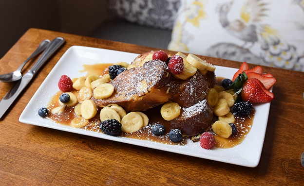 Warm Hospitality and Elevated Southern Classics at Farm Bell Kitchen